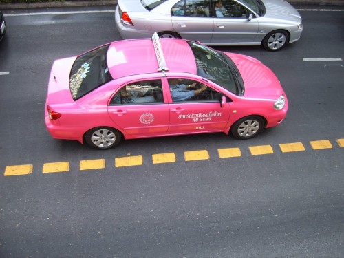 Mexican Town Launches Women-Only "Pink Taxis" to Undercut Super-Creepy ...