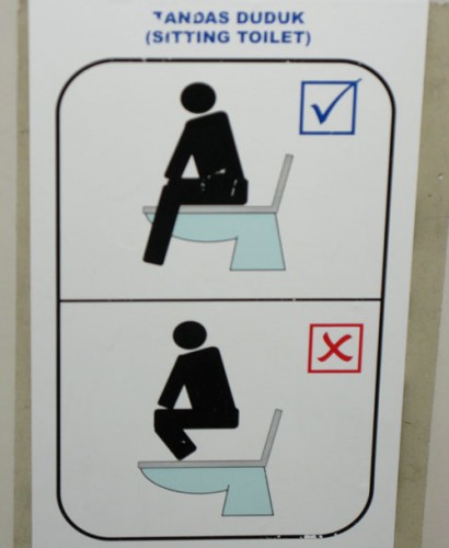 Signspotting: Please Sit on the Sitting Toilet, Malaysia — Vagabondish
